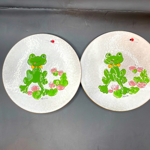 Accents | Hand Painted Enamel Plates With Cute Frogs With Bow Ties ...